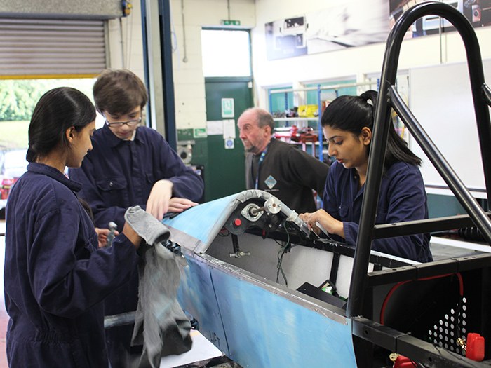 Bright sparks build electric cars