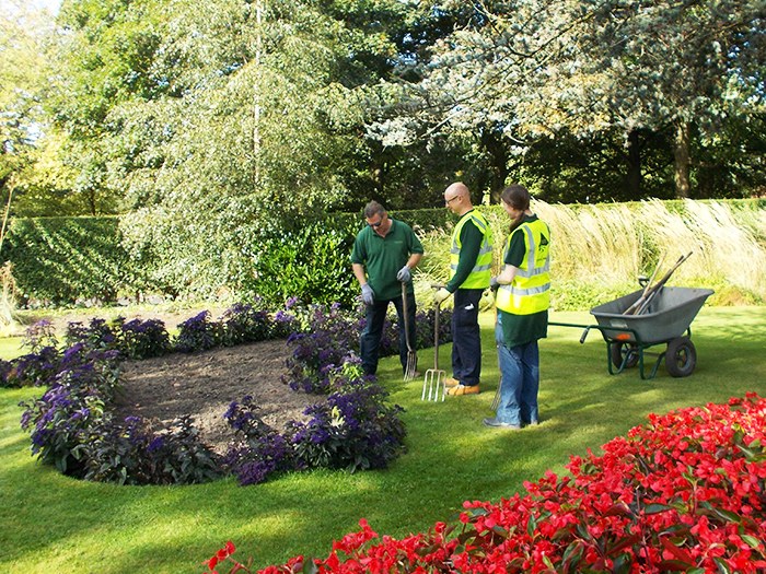 Horticulture students gain work experience with Tameside’s Greenspace