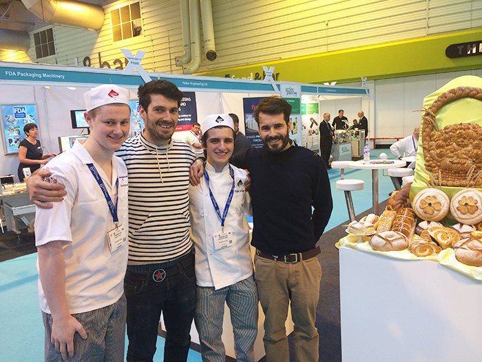 Students meet Fabulous Baker Brothers